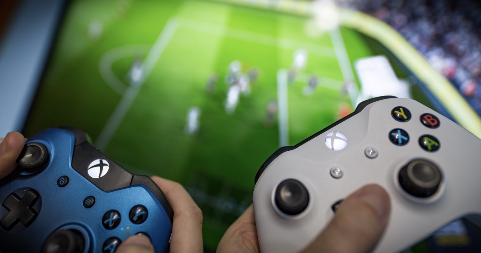 Erkennst du diese 9 Fußballer in alten Fußball-Games?