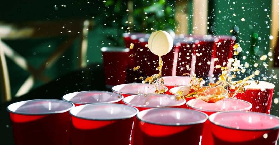 Die 15 leckersten Partygerichte der 70er Jahre